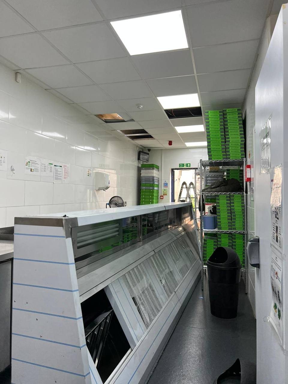 Design Your Kitchen - VENTILATON CANOPY UK